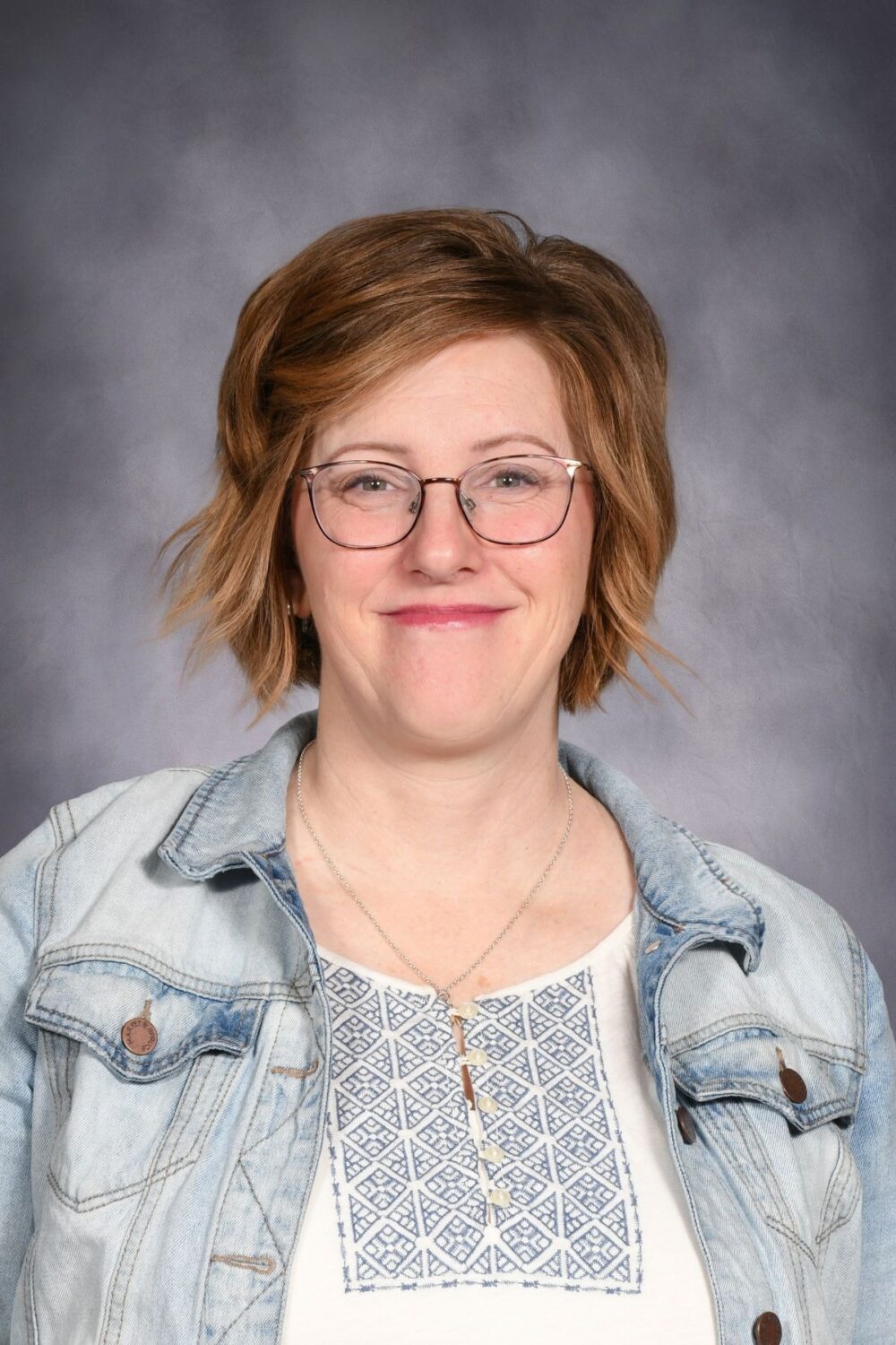 Mineral Point School District | Laura Busch